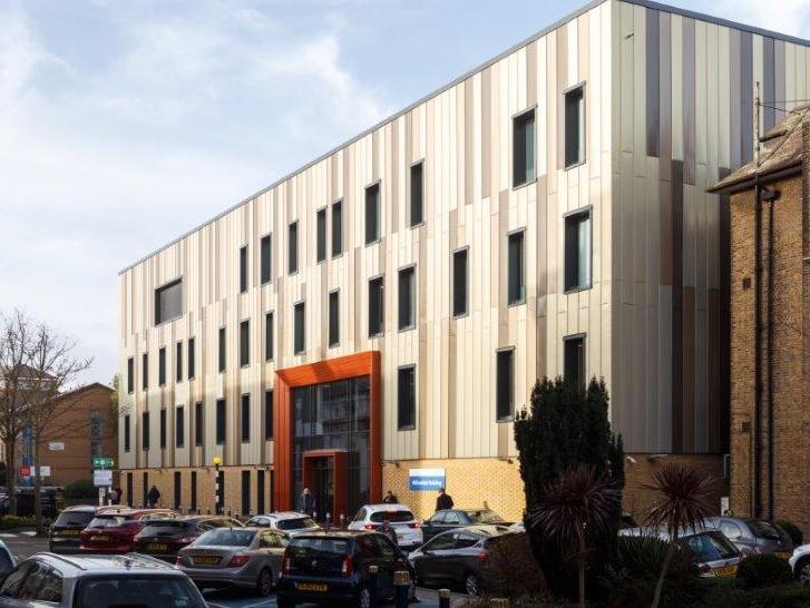 Milestone moment as largest NHS modular construction project reaches ...